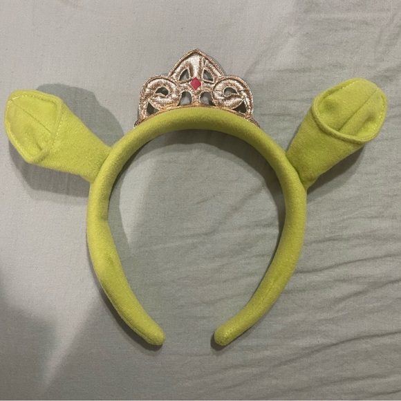 Universal Studio | Accessories | Fiona Headband Tiara And Ears Shrek ...
